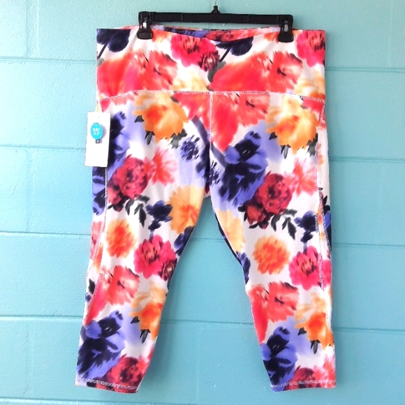 Marika | Pants & Jumpsuits | Nwt Marika Midcalf Capri 3x | Poshmark